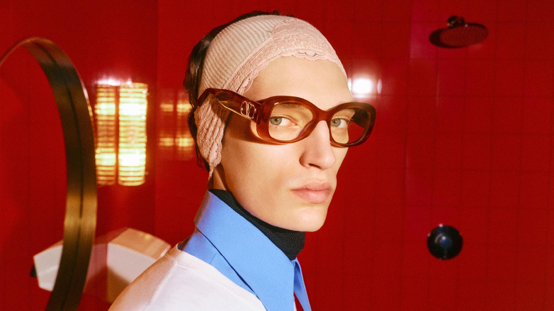 Valentino Eyewear collection: luxury sunglasses | Valentino