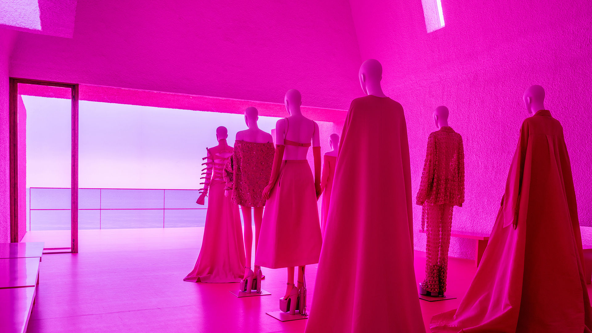 Valentino Pink PP Fall/Winter 2022-23 Collection | Valentino