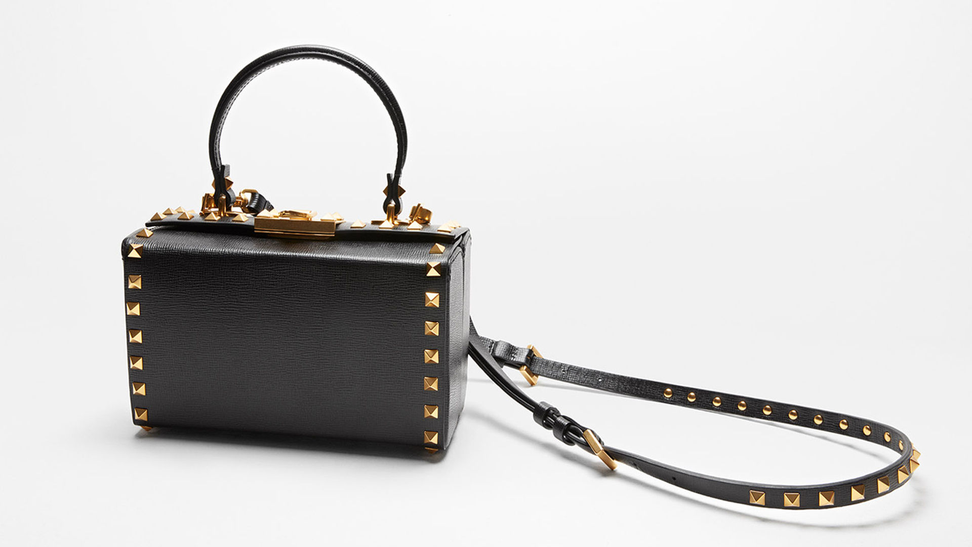 Valentino Online Boutique: the Maison Valentino official site