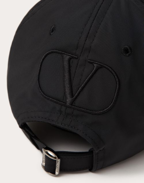 Valentino Garavani Men's Hats & Designer Gloves | Valentino UK