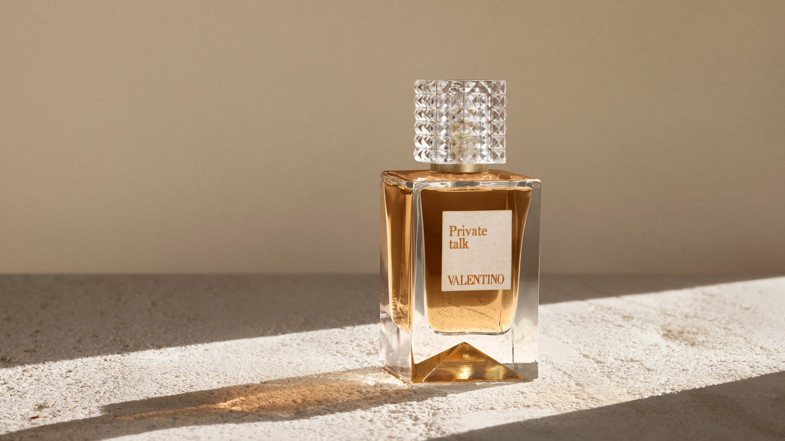 Anatomy of Dreams: Haute Couture perfumes | Valentino