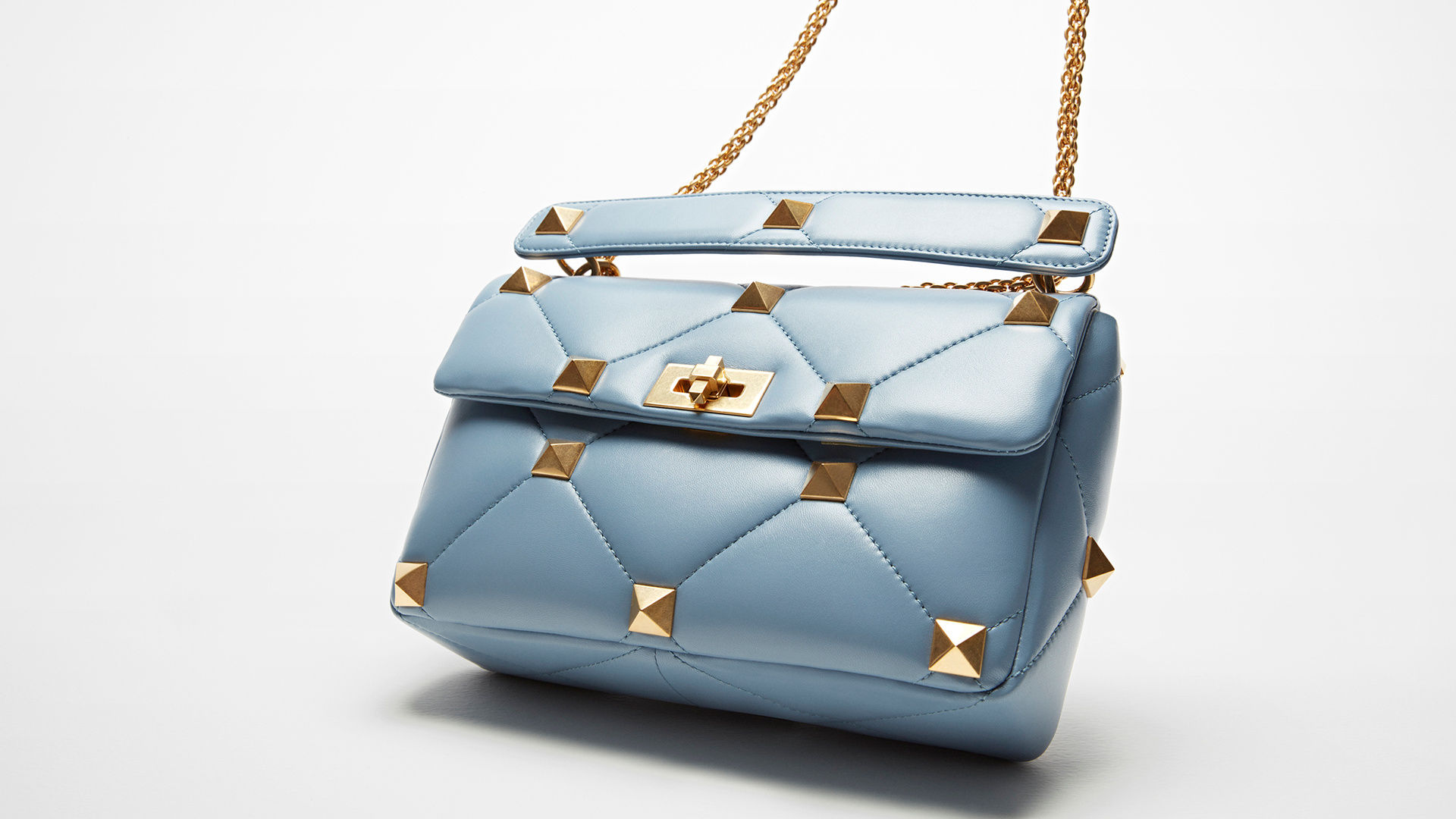 Valentino Boutique en ligne: le site officiel de la Maison Valentino Valentino Boutique en ligne: le site officiel de la Maison Valentino
