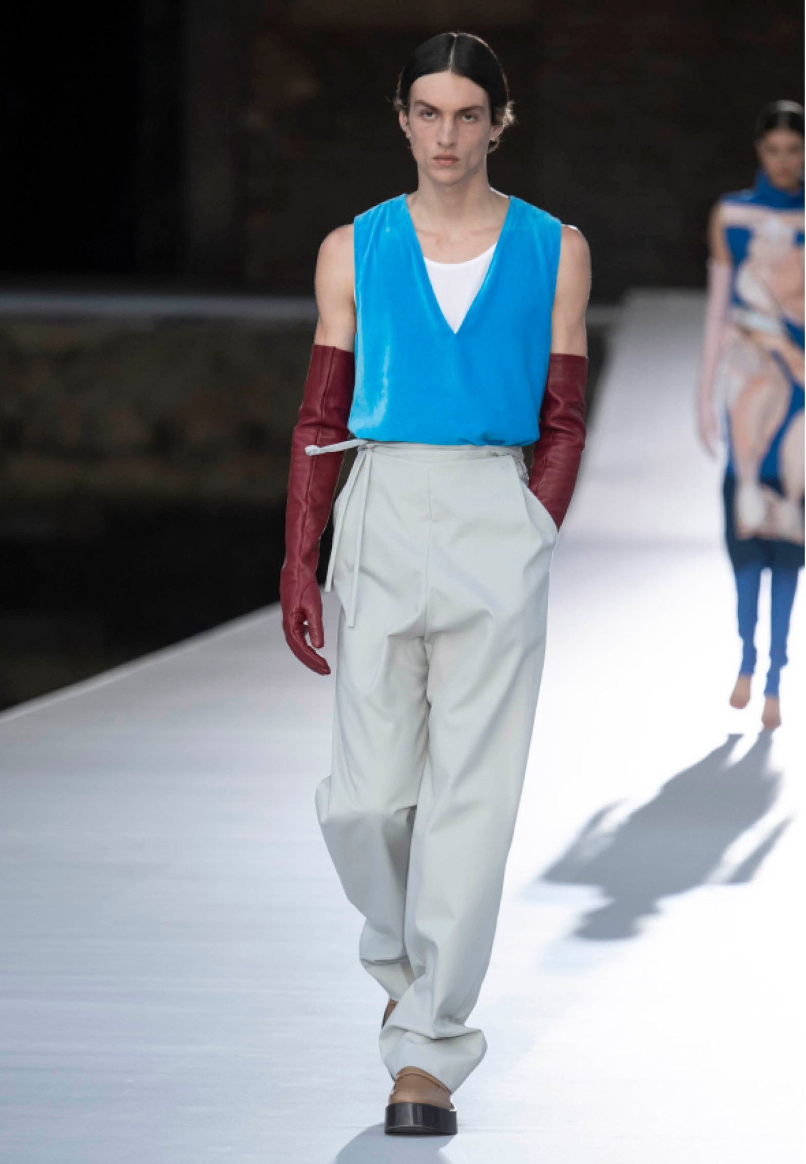 Valentino Des Ateliers Haute Couture Fall/Winter 2021-22 | Valentino