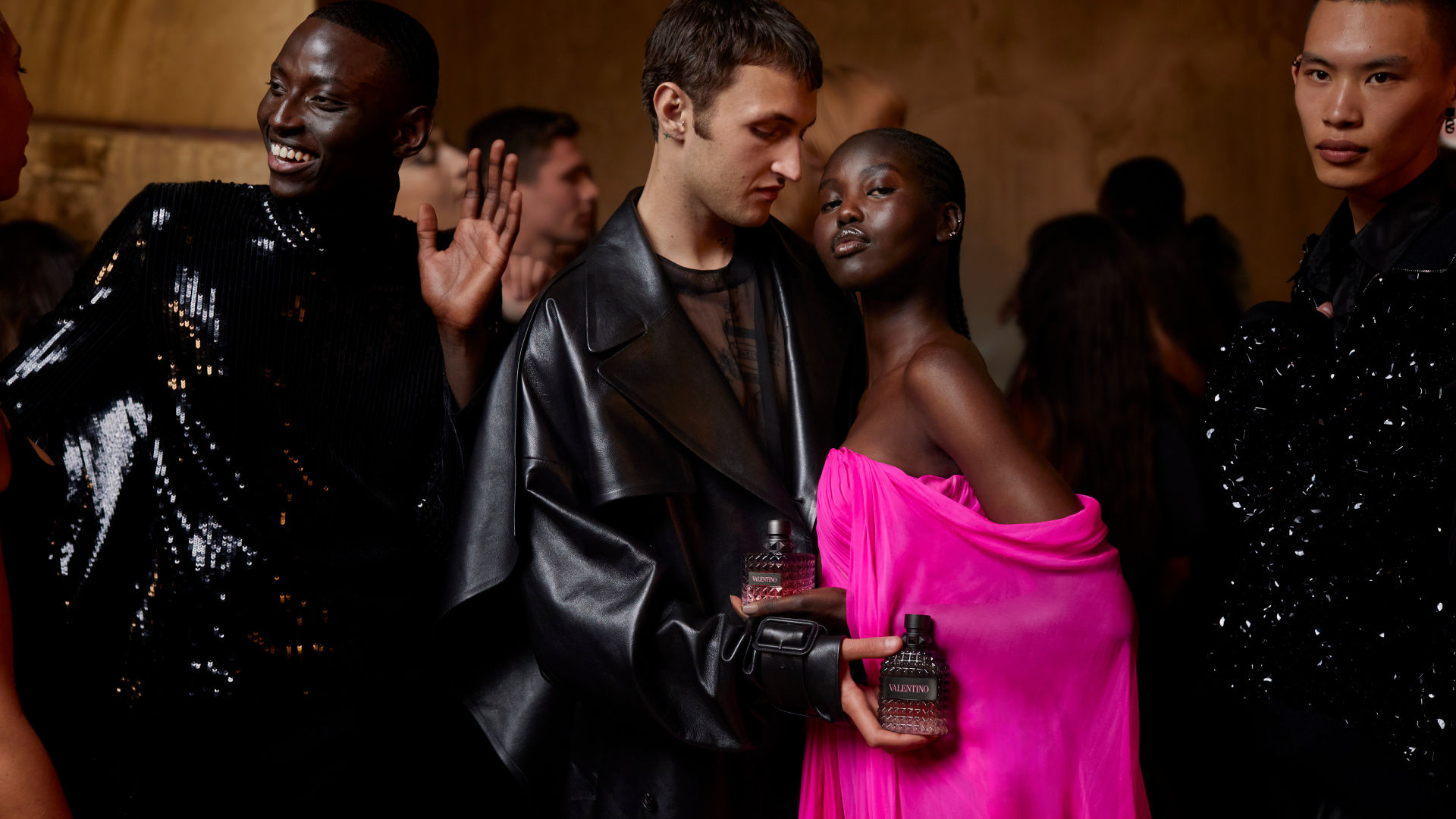 Born in Roma Intense: the new fragrance by Valentino | Valentino