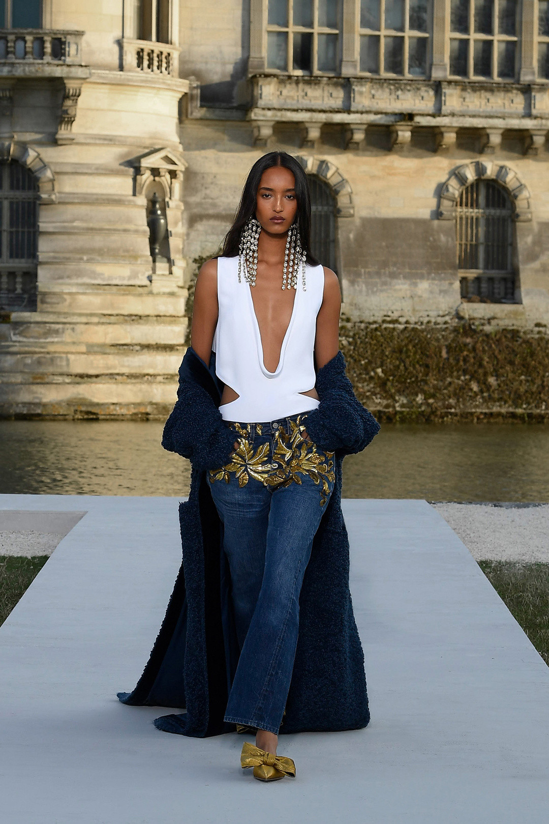 Haute Couture Fall Winter 2023 24 Valentino Un Château Valentino