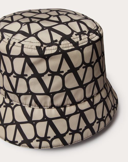 Toile Iconographe Nylon Bucket Hat for Man in Beige/black | Valentino TH